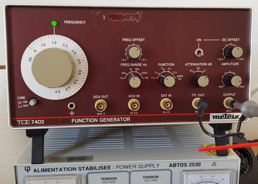 Oscilloscope numérique KKmoon DS0120M avec écran couleur TFT ...