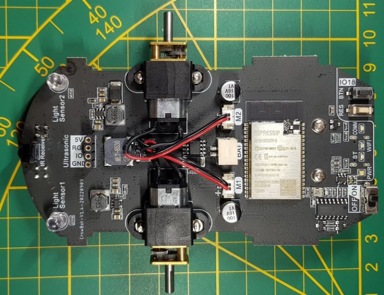Robot éducatif programmable avec ESP32 : Crowbot Bolt d'Elecrow ...