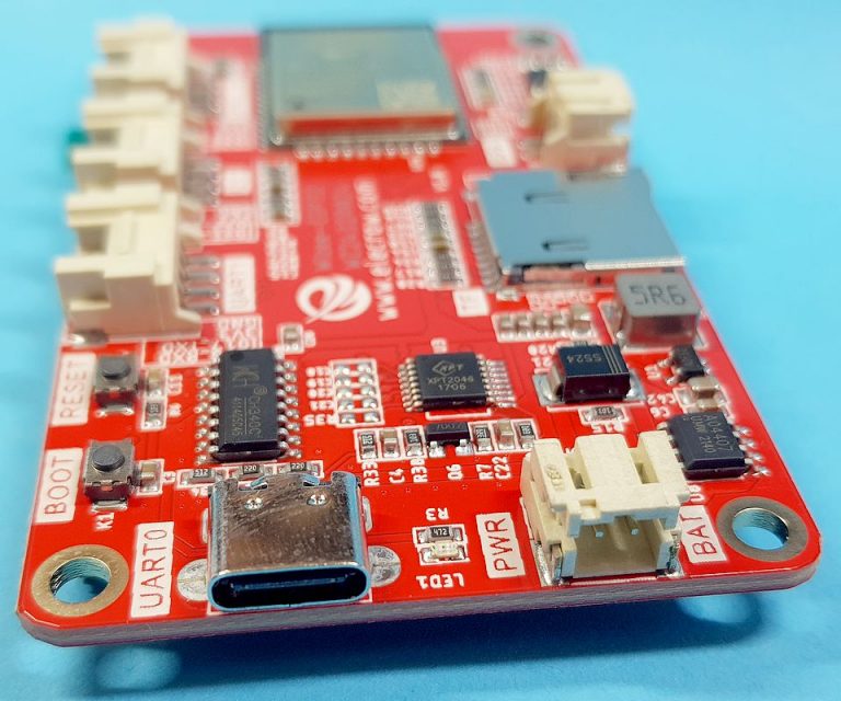 Écran ESP32 Elecrow : 2,4 pouces tactile - TFT LCD 240x320 compatible Arduino/LVGL - Framboise ...